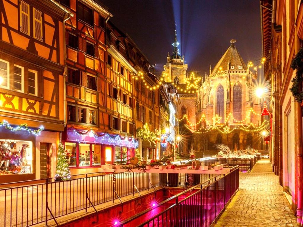 5 Quintessential Christmas Destinations - AllOntario